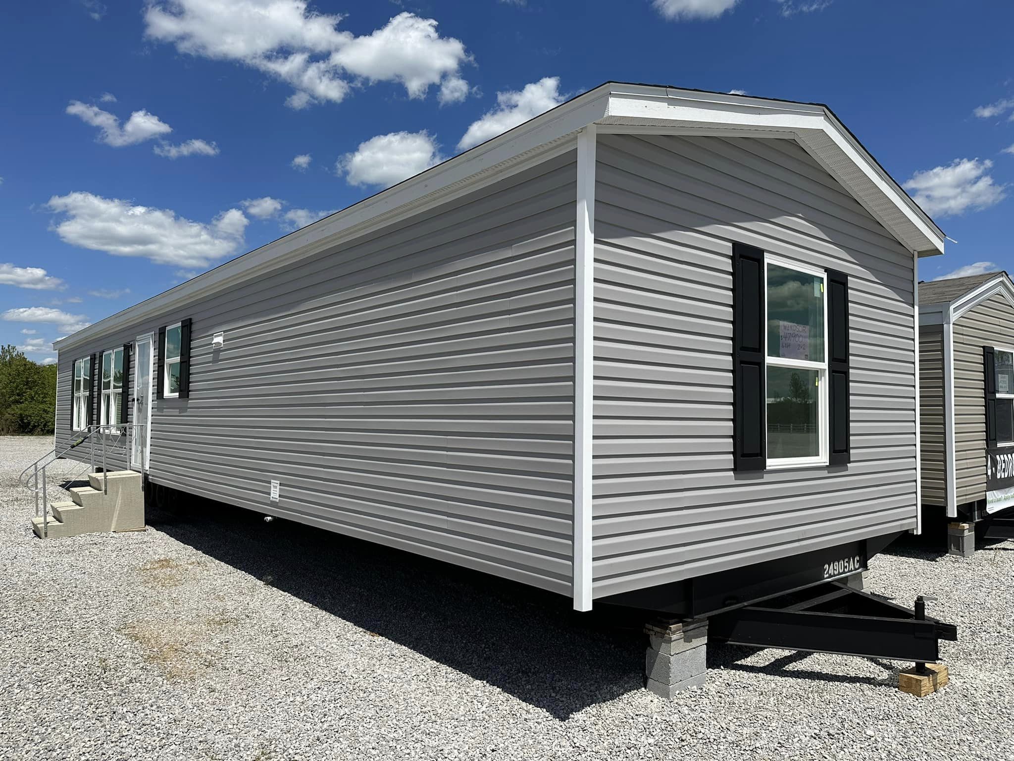 Giles Phoenix Manufactured Home - Variety Mobile Homes